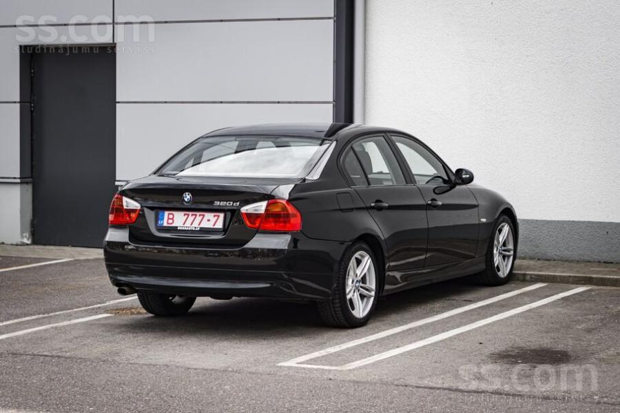 Black BMW 320 2006 in Riga, with an engine capacity of 2.00 L and mileage of 367 thousand km for 3850 €, photo 7 on AUTOMOTO.COM.LV