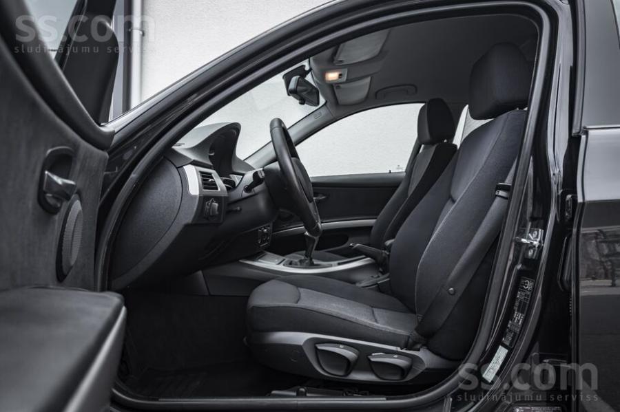Black BMW 320 2006 in Riga, with an engine capacity of 2.00 L and mileage of 367 thousand km for 3850 €, photo 10 on AUTOMOTO.COM.LV