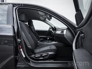 Black BMW 320 2006 in Riga, with an engine capacity of 2.00 L and mileage of 367 thousand km for 3850 €, photo 11 on AUTOMOTO.COM.LV