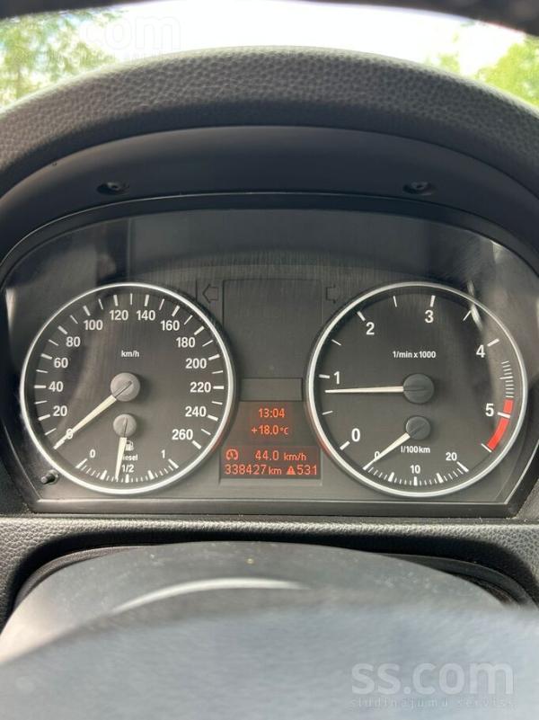 Melns BMW 320 2006 Jelgava, ar dzinēja tilpumu 2.00 L un nobraukumu 338 tūkst. km par 4000 €, foto 10 vietnē AUTOMOTO.COM.LV