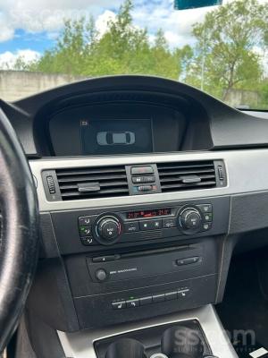 Melns BMW 320 2006 Jelgava, ar dzinēja tilpumu 2.00 L un nobraukumu 338 tūkst. km par 4000 €, foto 12 vietnē AUTOMOTO.COM.LV