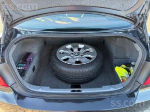 Melns BMW 320 2006 Rīga, ar dzinēja tilpumu 2.00 L un nobraukumu 253 tūkst. km par 3600 €, foto 8 vietnē AUTOMOTO.COM.LV