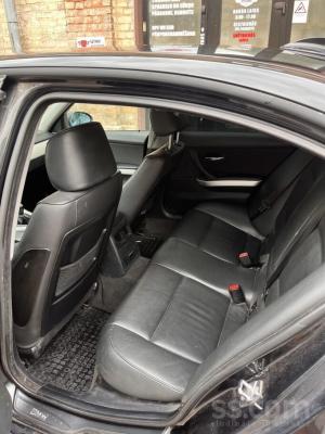 Black BMW 320 2006 in Riga, with an engine capacity of 2.00 L and mileage of 339 thousand km for 3150 €, photo 8 on AUTOMOTO.COM.LV
