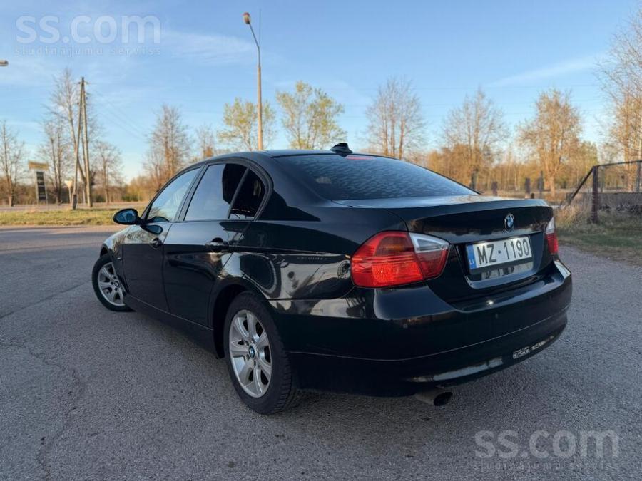 Melns BMW 320 2006 Ogre, ar dzinēja tilpumu 2.00 L un nobraukumu 316 tūkst. km par 3497 €, foto 5 vietnē AUTOMOTO.COM.LV