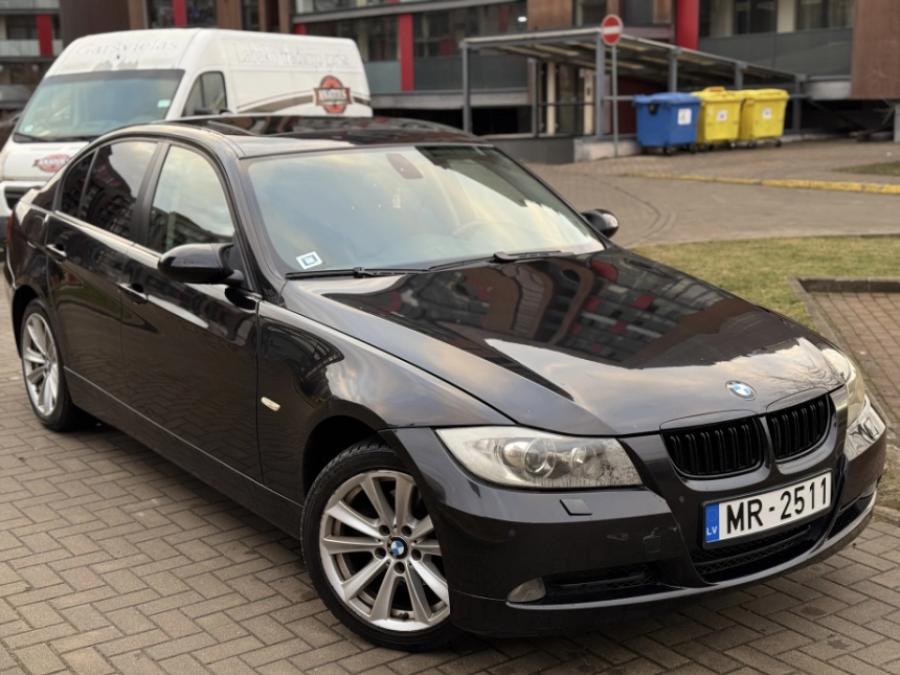 Melns BMW 320 2006 Rīga, ar dzinēja tilpumu 2.00 L un nobraukumu 305 tūkst. km par 3990 €, foto 1 vietnē AUTOMOTO.COM.LV