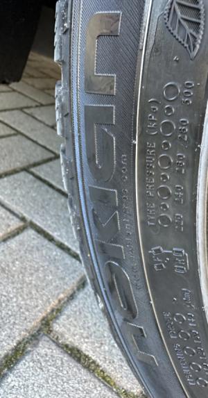 Melns BMW 320 2006 Rīga, ar dzinēja tilpumu 2.00 L un nobraukumu 328 tūkst. km par 3990 €, foto 4 vietnē AUTOMOTO.COM.LV
