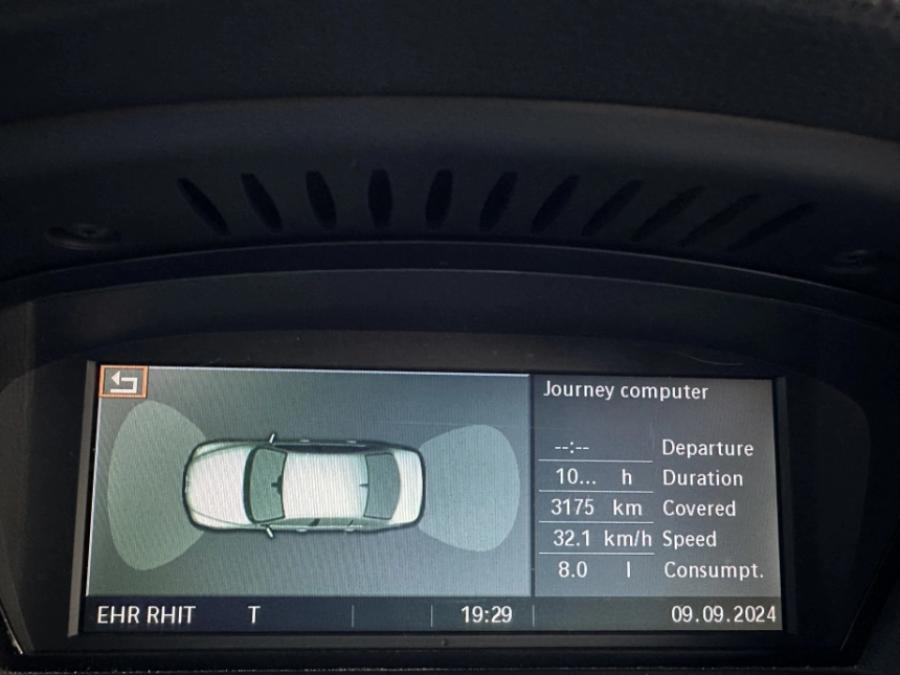 Melns BMW 320 2006 Rīga, ar dzinēja tilpumu 2.00 L un nobraukumu 328 tūkst. km par 3990 €, foto 16 vietnē AUTOMOTO.COM.LV