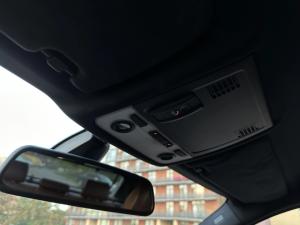 Melns BMW 320 2006 Rīga, ar dzinēja tilpumu 2.00 L un nobraukumu 328 tūkst. km par 3990 €, foto 22 vietnē AUTOMOTO.COM.LV