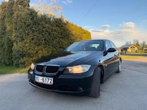 Black BMW 320 2006 in Riga, with an engine capacity of 2.00 L and mileage of 412 thousand km for 3700 €, photo 3 on AUTOMOTO.COM.LV