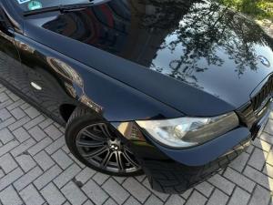 Black BMW 320 2006 in Riga, with an engine capacity of 2.00 L and mileage of 264 thousand km for 3990 €, photo 4 on AUTOMOTO.COM.LV
