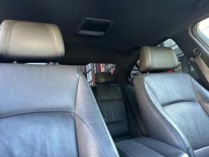 Black BMW 320 2006 in Riga, with an engine capacity of 2.00 L and mileage of 264 thousand km for 3990 €, photo 16 on AUTOMOTO.COM.LV