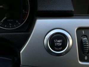 Black BMW 320 2006 in Riga, with an engine capacity of 2.00 L and mileage of 264 thousand km for 3990 €, photo 30 on AUTOMOTO.COM.LV