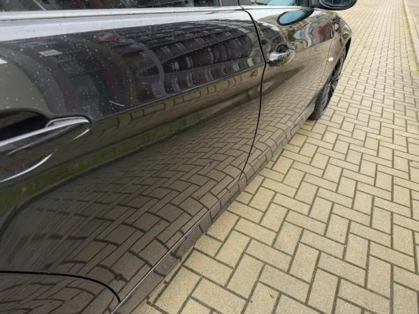 Black BMW 320 2006 in Riga, with an engine capacity of 2.00 L and mileage of 390 thousand km for 4490 €, photo 6 on AUTOMOTO.COM.LV