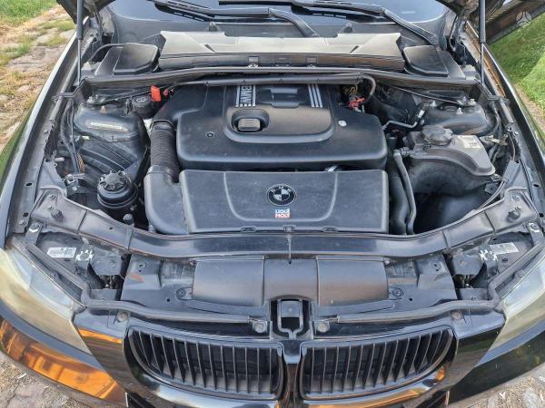 Melns BMW 320 2006 Šauļi, ar dzinēja tilpumu 2.00 L un nobraukumu 430 tūkst. km par 2750 €, foto 8 vietnē AUTOMOTO.COM.LV