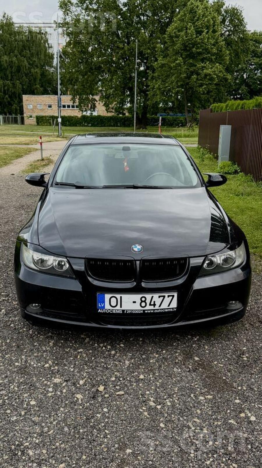 Melns BMW 320 2006 Rīga, ar dzinēja tilpumu 2.00 L un nobraukumu 26 tūkst. km par 3500 €, foto 1 vietnē AUTOMOTO.COM.LV