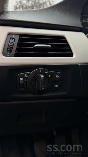 Melns BMW 320 2006 Rīga, ar dzinēja tilpumu 2.00 L un nobraukumu 26 tūkst. km par 3500 €, foto 9 vietnē AUTOMOTO.COM.LV