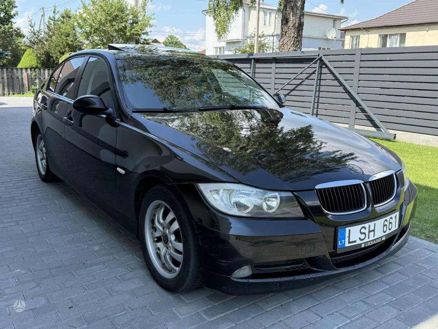 Черный БМВ 320 2006 в Мажейкяй, объемом двигателя 2.00 л и пробегом 341 тыс. км за 2450 €, фото 3 на AUTOMOTO.COM.LV