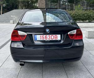 Melns BMW 320 2006 Viļņa, ar dzinēja tilpumu 2.00 L un nobraukumu 377 tūkst. km par 1950 €, foto 8 vietnē AUTOMOTO.COM.LV