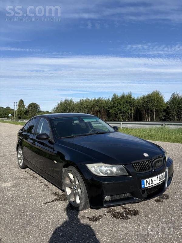 Black BMW 320 2006 in Ludza, with an engine capacity of 2.00 L and mileage of 370 thousand km for 4450 €, photo 2 on AUTOMOTO.COM.LV