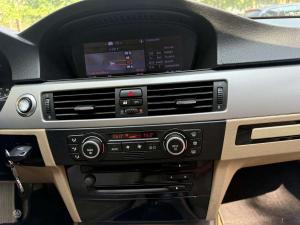 Black BMW 320 2006 in Vilnius, with an engine capacity of 2.00 L and mileage of 299 thousand km for 2500 €, photo 10 on AUTOMOTO.COM.LV