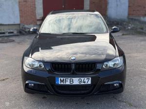 Melns BMW 320 2006 Kauņa, ar dzinēja tilpumu 2.00 L un nobraukumu 337 tūkst. km par 4900 €, foto 3 vietnē AUTOMOTO.COM.LV