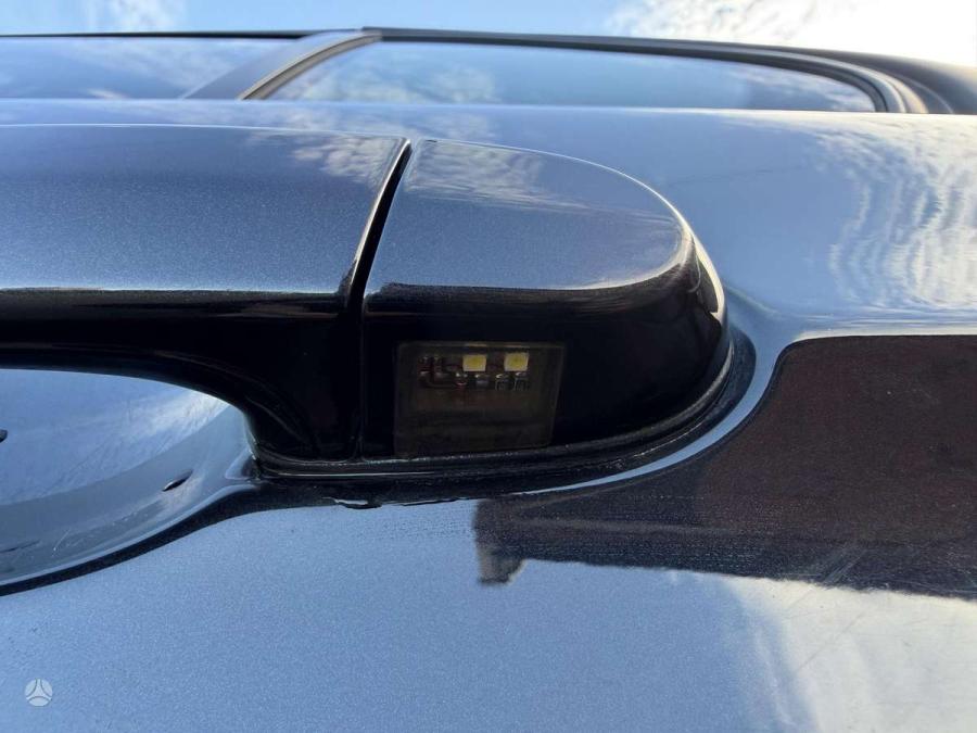 Melns BMW 320 2006 Kauņa, ar dzinēja tilpumu 2.00 L un nobraukumu 337 tūkst. km par 4900 €, foto 10 vietnē AUTOMOTO.COM.LV