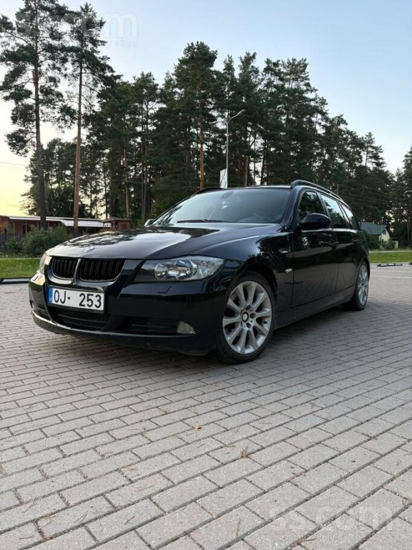 Melns BMW 320 2006 Rīga, ar dzinēja tilpumu 2.00 L un nobraukumu 380 tūkst. km par 2200 €, foto 5 vietnē AUTOMOTO.COM.LV
