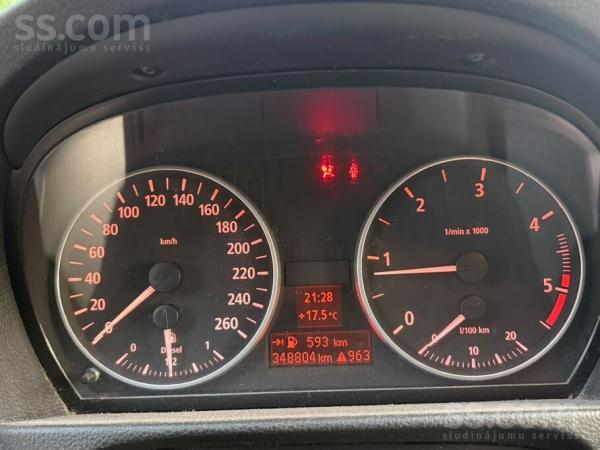 Melns BMW 320 2006 Rīga, ar dzinēja tilpumu 2.00 L un nobraukumu 380 tūkst. km par 2200 €, foto 10 vietnē AUTOMOTO.COM.LV