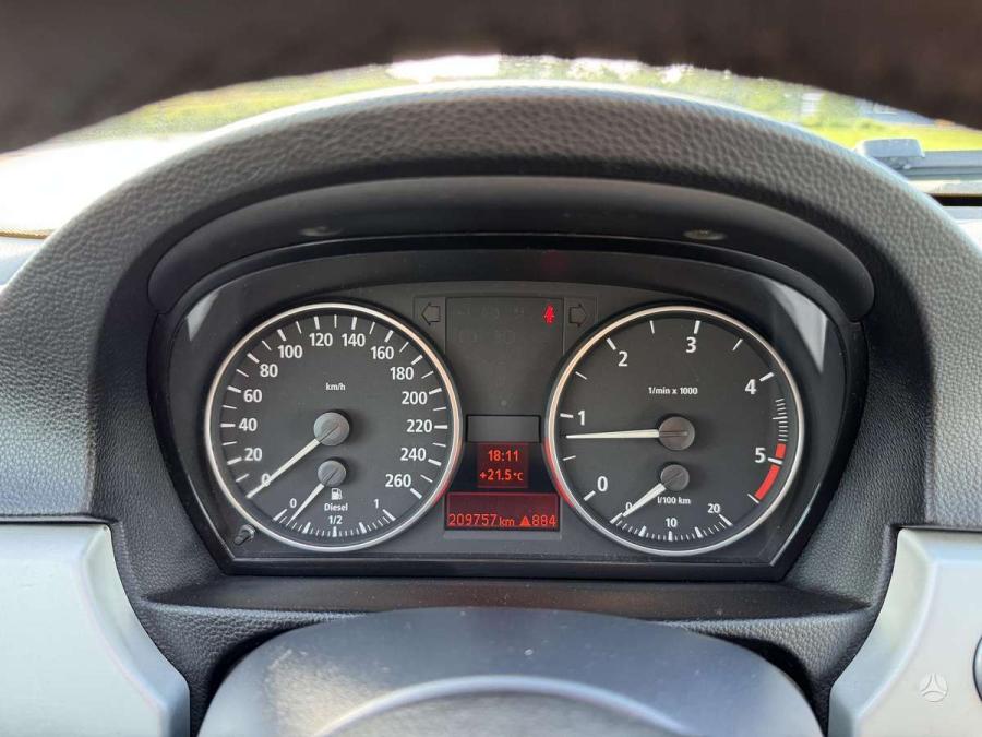 Черный БМВ 320 2006 в Тельшяй, объемом двигателя 2.00 л и пробегом 210 тыс. км за 4499 €, фото 27 на AUTOMOTO.COM.LV