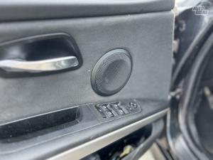 Melns BMW 320 2006 Šilutė, ar dzinēja tilpumu 2.00 L un nobraukumu 263 tūkst. km par 3499 €, foto 19 vietnē AUTOMOTO.COM.LV