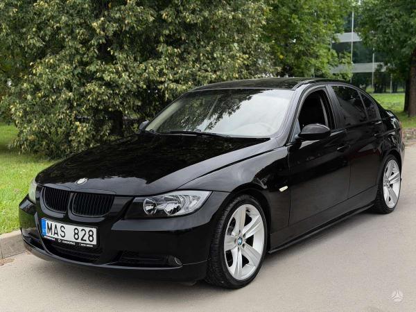 БМВ 320 2006 в Каунас на AUTOMOTO.COM.LV Черный БМВ 320 2006 в Каунас, объемом двигателя 2.00 л и пробегом 320 тыс. км за 4500 €, фото 3 на AUTOMOTO.COM.LV