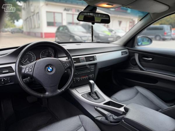 БМВ 320 2006 в Каунас на AUTOMOTO.COM.LV Черный БМВ 320 2006 в Каунас, объемом двигателя 2.00 л и пробегом 320 тыс. км за 4500 €, фото 9 на AUTOMOTO.COM.LV