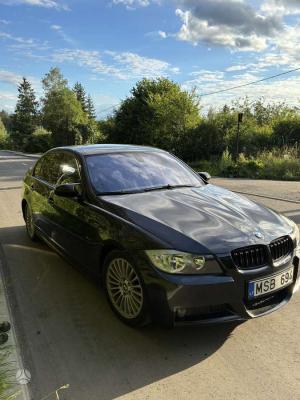 Melns BMW 320 2006 Viļņa, ar dzinēja tilpumu 2.00 L un nobraukumu 343 tūkst. km par 3800 €, foto 3 vietnē AUTOMOTO.COM.LV