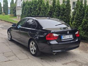 Melns BMW 320 2006 Radviliškis, ar dzinēja tilpumu 2.00 L un nobraukumu 351 tūkst. km par 2900 €, foto 6 vietnē AUTOMOTO.COM.LV