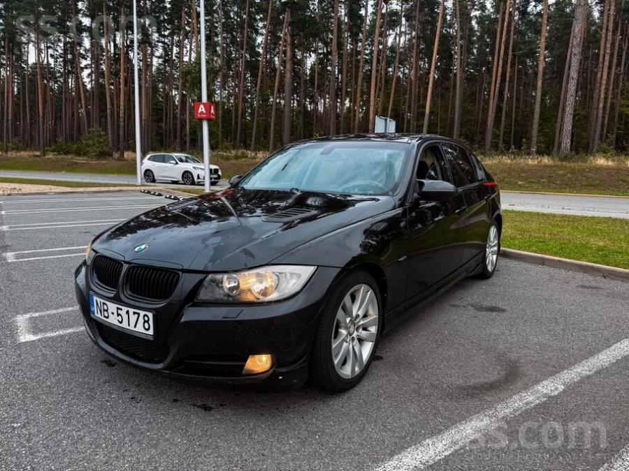 Melns BMW 320 2006 Rīga, ar dzinēja tilpumu 2.00 L un nobraukumu 368 tūkst. km par 4000 €, foto 4 vietnē AUTOMOTO.COM.LV