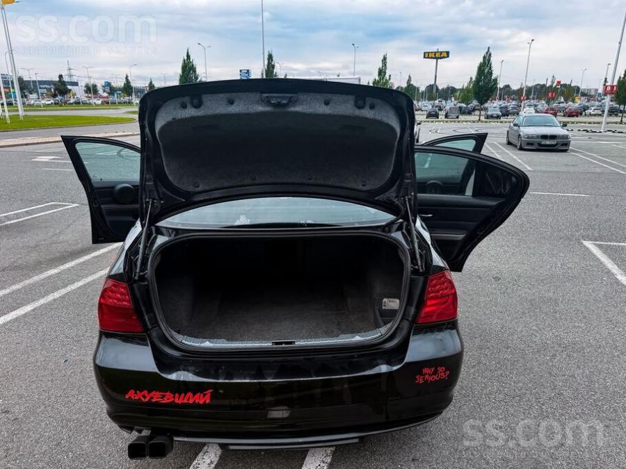 Melns BMW 320 2006 Rīga, ar dzinēja tilpumu 2.00 L un nobraukumu 368 tūkst. km par 3500 €, foto 6 vietnē AUTOMOTO.COM.LV