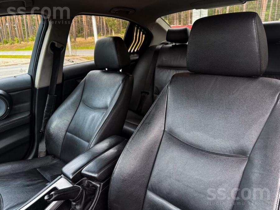 Melns BMW 320 2006 Rīga, ar dzinēja tilpumu 2.00 L un nobraukumu 368 tūkst. km par 3500 €, foto 10 vietnē AUTOMOTO.COM.LV