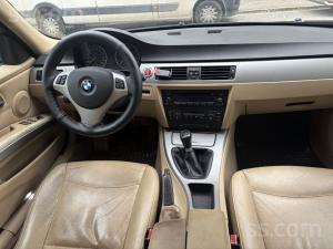 Black BMW 320 2006 in Riga, with an engine capacity of 2.00 L and mileage of 309 thousand km for 3600 €, photo  on AUTOMOTO.COM.LV