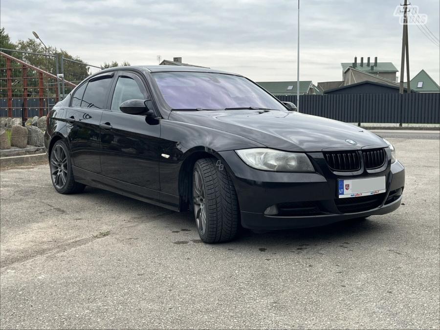 Black BMW 320 2006 in Klaipeda, with an engine capacity of 2.00 L and mileage of 0 thousand km for 2250 €, photo 3 on AUTOMOTO.COM.LV
