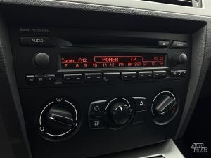 Black BMW 320 2006 in Klaipeda, with an engine capacity of 2.00 L and mileage of 0 thousand km for 2250 €, photo 13 on AUTOMOTO.COM.LV