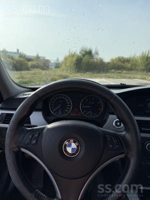 Melns BMW 320 2006 Dobele, ar dzinēja tilpumu 2.00 L un nobraukumu 306 tūkst. km par 3290 €, foto 8 vietnē AUTOMOTO.COM.LV