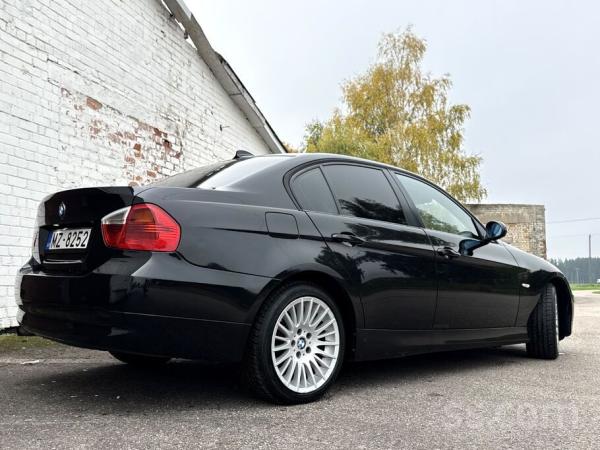 Melns BMW 320 2006 Bauska, ar dzinēja tilpumu 2.00 L un nobraukumu 0 tūkst. km par 3950 €, foto 3 vietnē AUTOMOTO.COM.LV