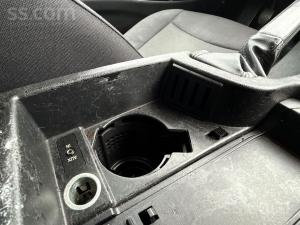 Black BMW 320 2006 in Bauska, with an engine capacity of 2.00 L and mileage of 0 thousand km for 3950 €, photo 13 on AUTOMOTO.COM.LV