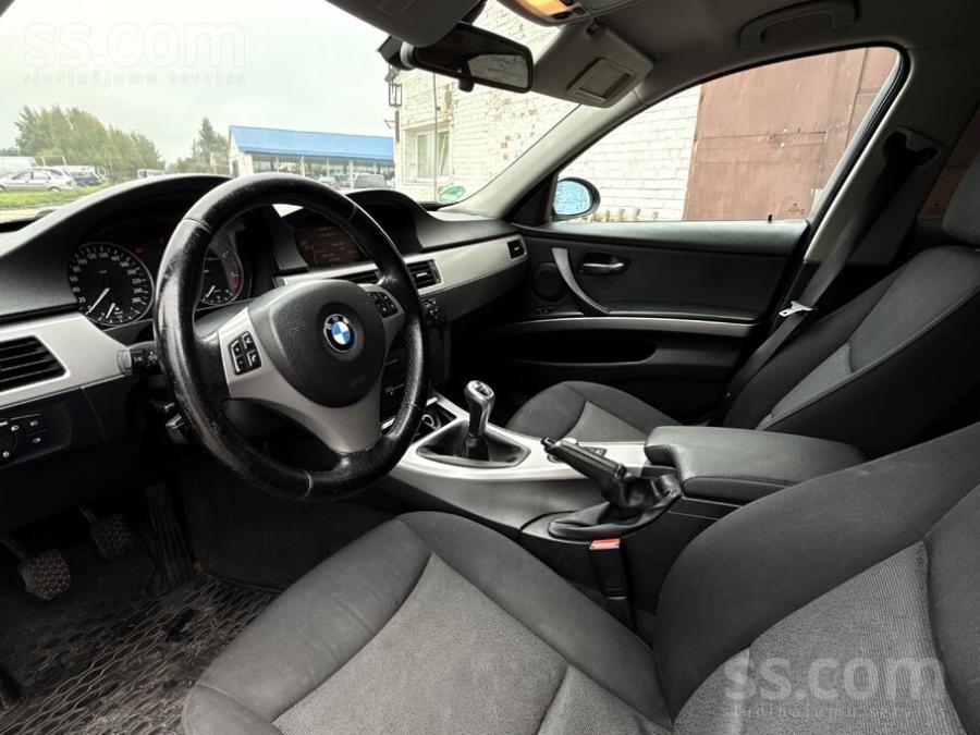 Black BMW 320 2006 in Bauska, with an engine capacity of 2.00 L and mileage of 0 thousand km for 3950 €, photo 14 on AUTOMOTO.COM.LV