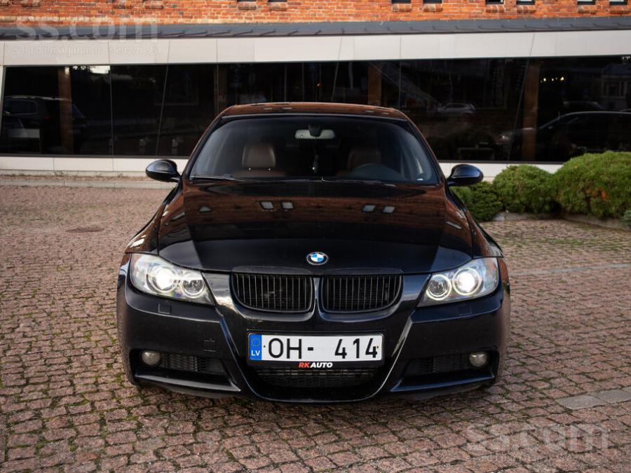 Black BMW 320 2006 in Liepaja, with an engine capacity of 2.00 L and mileage of 354 thousand km for 3700 €, photo 3 on AUTOMOTO.COM.LV