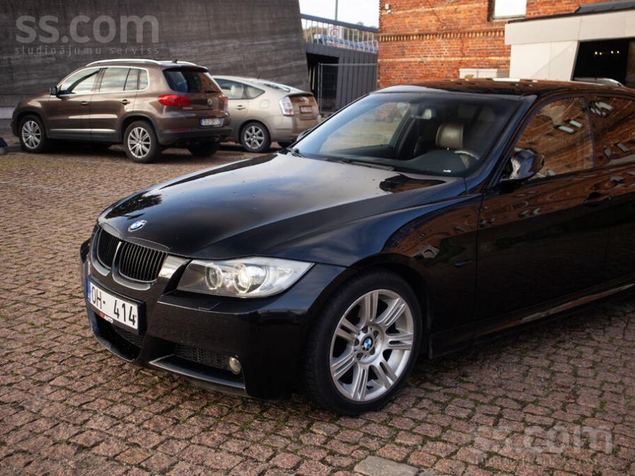 Black BMW 320 2006 in Liepaja, with an engine capacity of 2.00 L and mileage of 354 thousand km for 3700 €, photo 9 on AUTOMOTO.COM.LV
