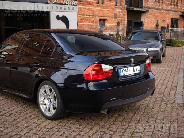 Melns BMW 320 2006 Liepāja, ar dzinēja tilpumu 2.00 L un nobraukumu 354 tūkst. km par 3700 €, foto 10 vietnē AUTOMOTO.COM.LV