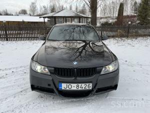 Melns BMW 320 2007 Valmiera, ar dzinēja tilpumu 2.00 L un nobraukumu 380 tūkst. km par 3990 €, foto 8 vietnē AUTOMOTO.COM.LV