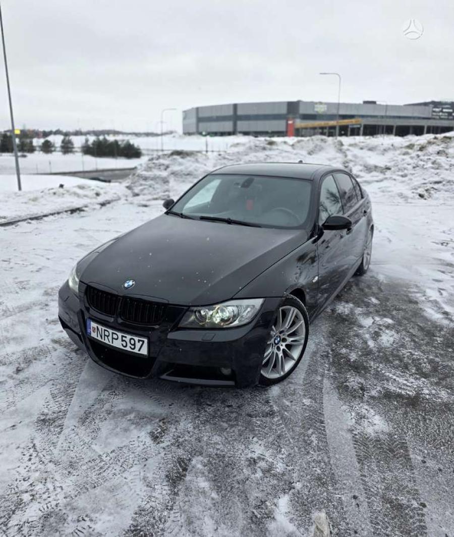 Melns BMW 320 2007 Viļņa, ar dzinēja tilpumu 1.95 L un nobraukumu 330 tūkst. km par 5300 €, foto 1 vietnē AUTOMOTO.COM.LV
