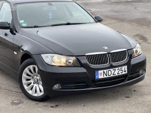 Melns BMW 320 2007 Kaišiadorys, ar dzinēja tilpumu 2.00 L un nobraukumu 340 tūkst. km par 2300 €, foto 5 vietnē AUTOMOTO.COM.LV